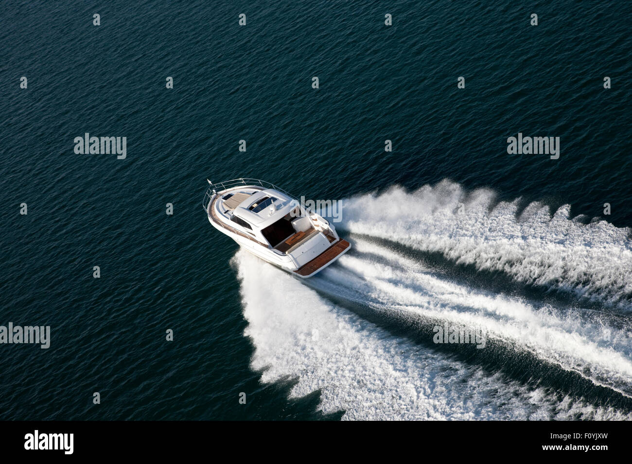 Aerial shot deep blue ocean hi-res stock photography and images - Alamy