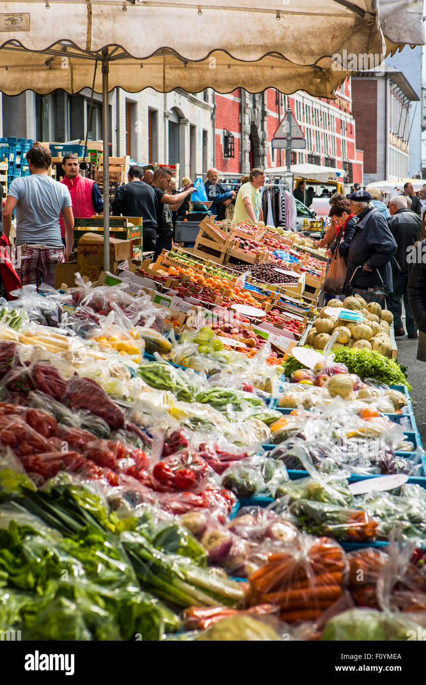 Liege street market hi-res stock photography and images - Alamy