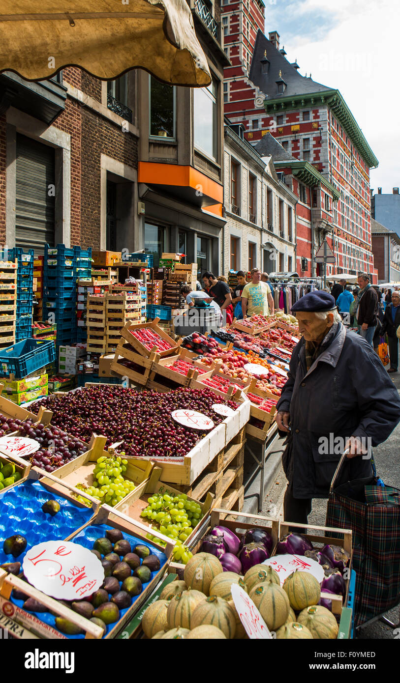 Liege street market hi-res stock photography and images - Alamy