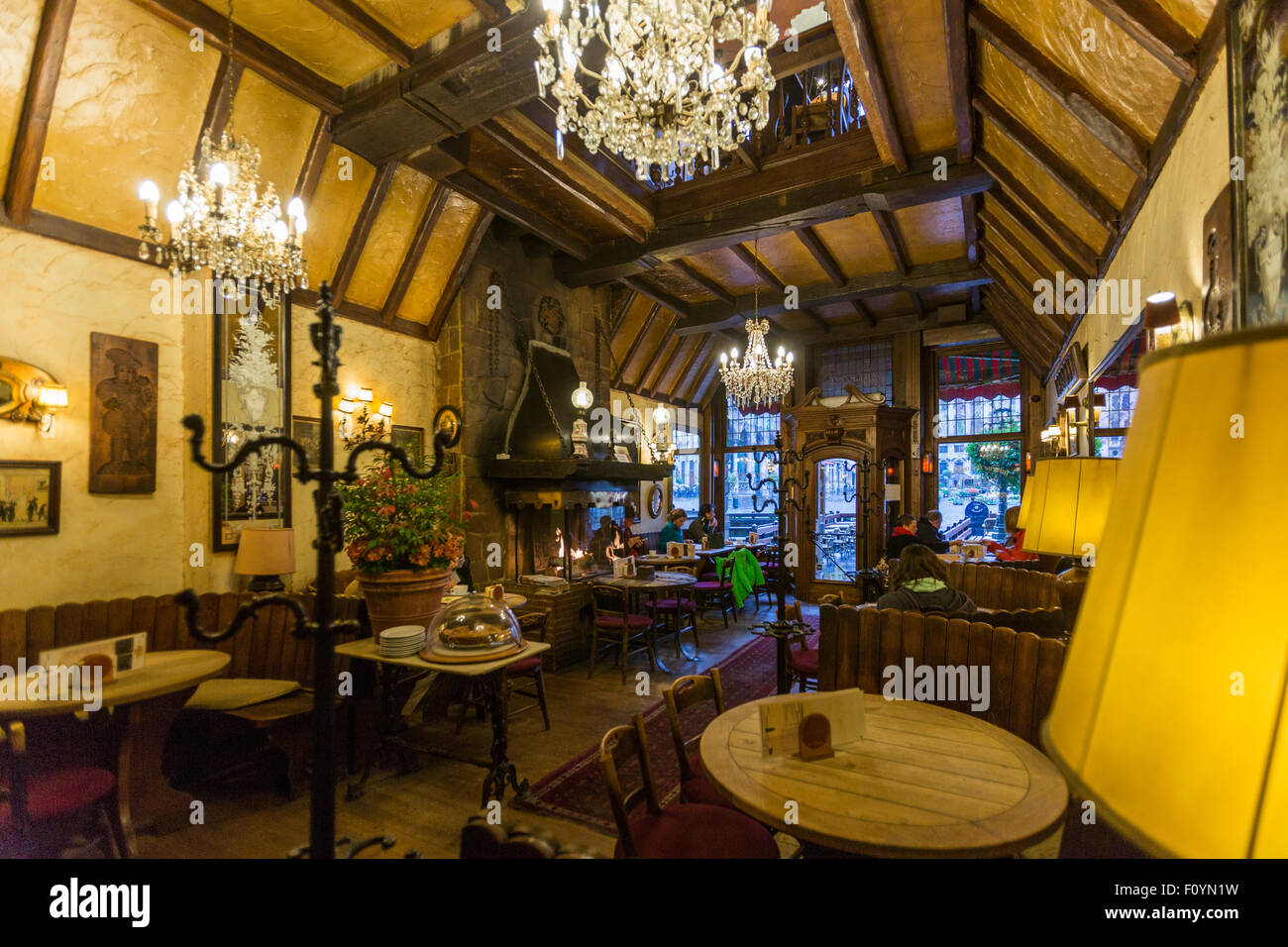 La Brouette Restaurant interior, Grande Place, Brussels, Belgium Stock ...