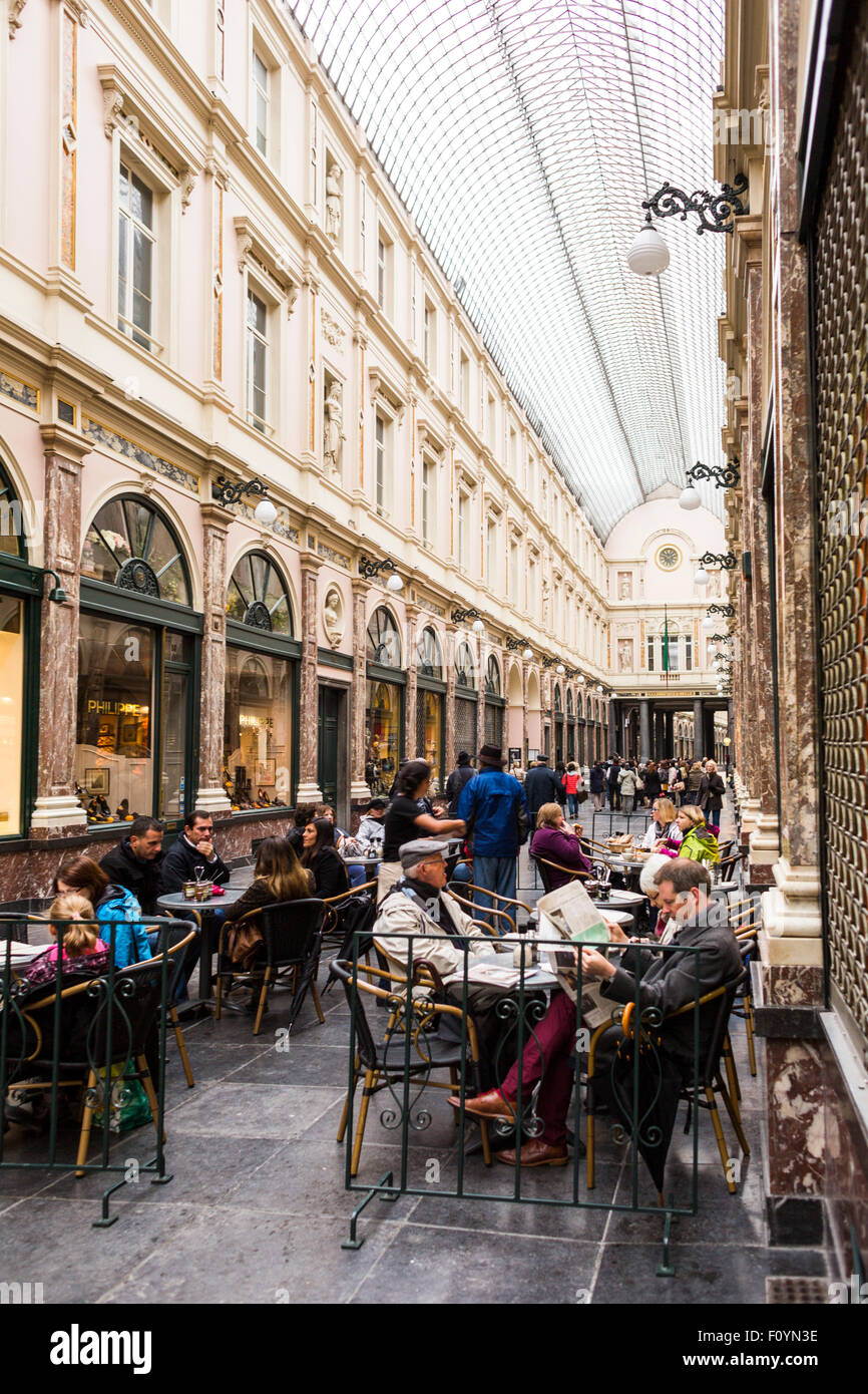 St hubert hi-res stock photography and images - Alamy