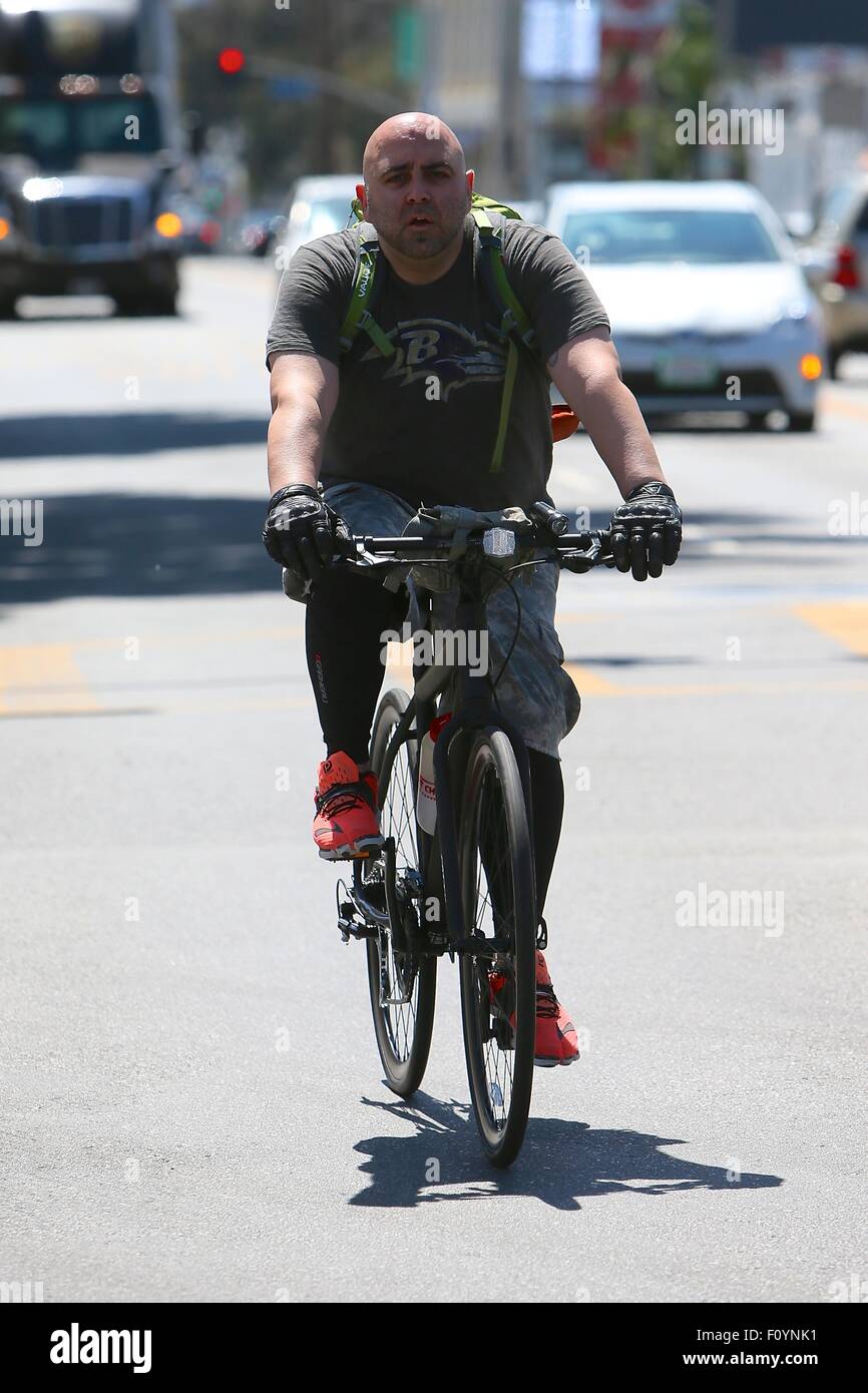 Ace of Cakes star Duff Goldman seen riding a bike around west Hollywood ...
