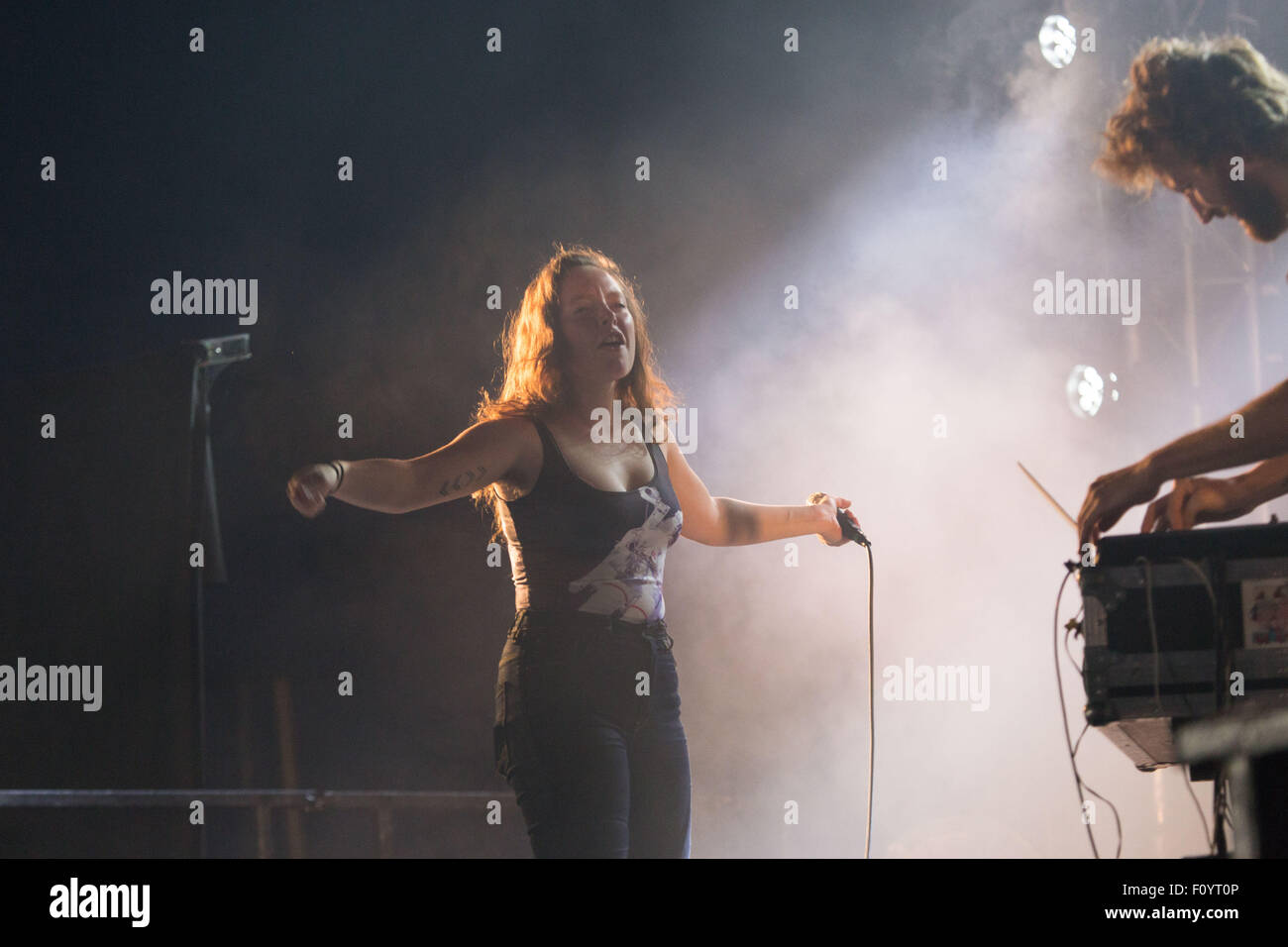 SYLVAN ESSO, YOUNG, CONCERT: Amelia Meath and Nick Sanborn of ...