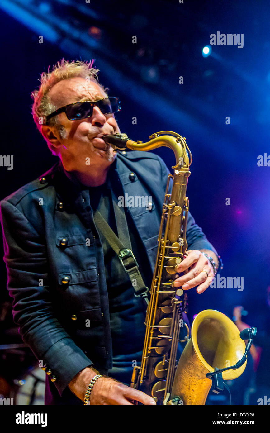 Royal Oak, Michigan, USA. 22nd Aug, 2015. MARS WILLIAMS of PSYCHEDELIC ...