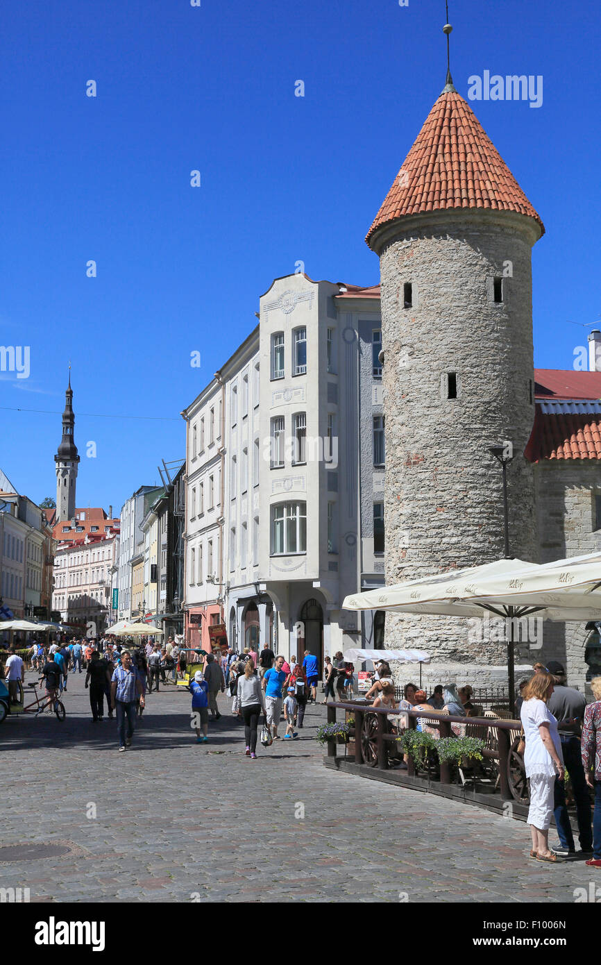 Viru gate tower tallinn estonia hi-res stock photography and images - Alamy