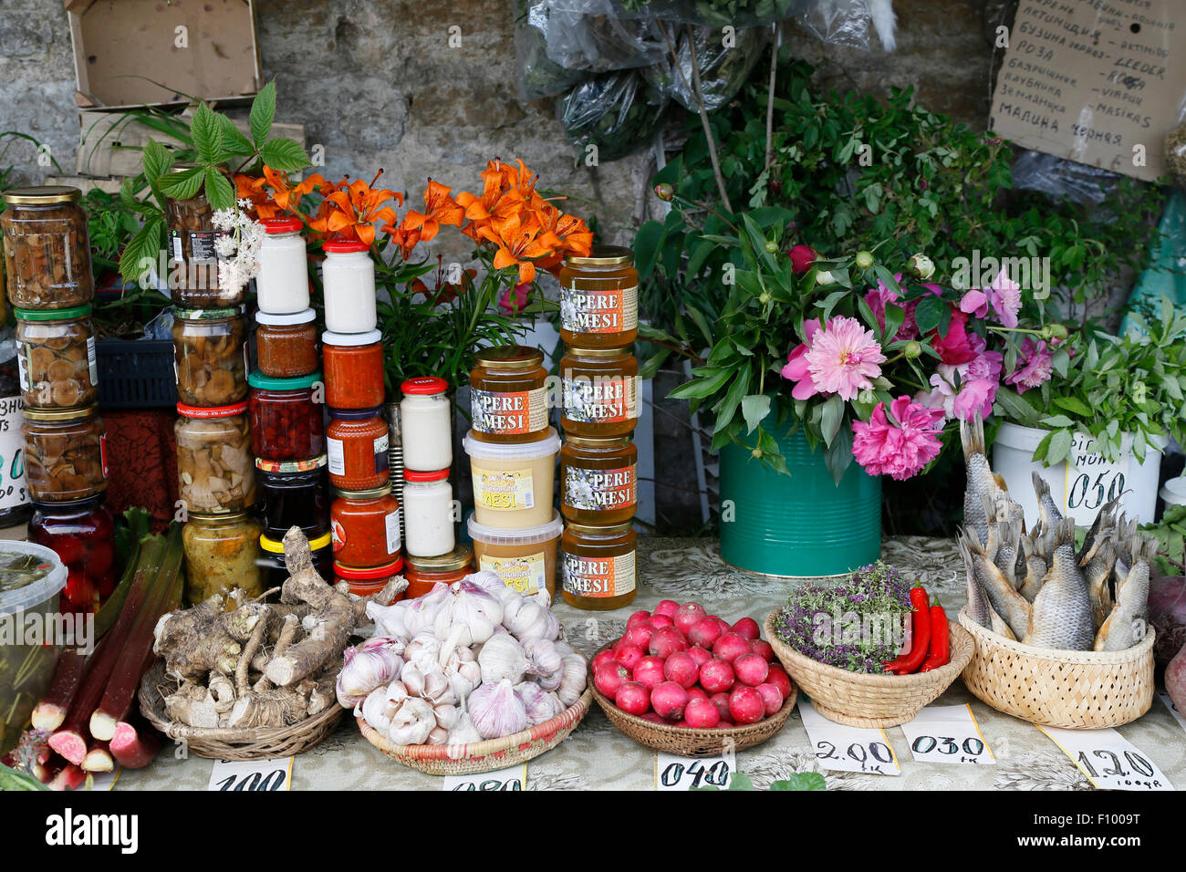 Russian market hi-res stock photography and images - Alamy
