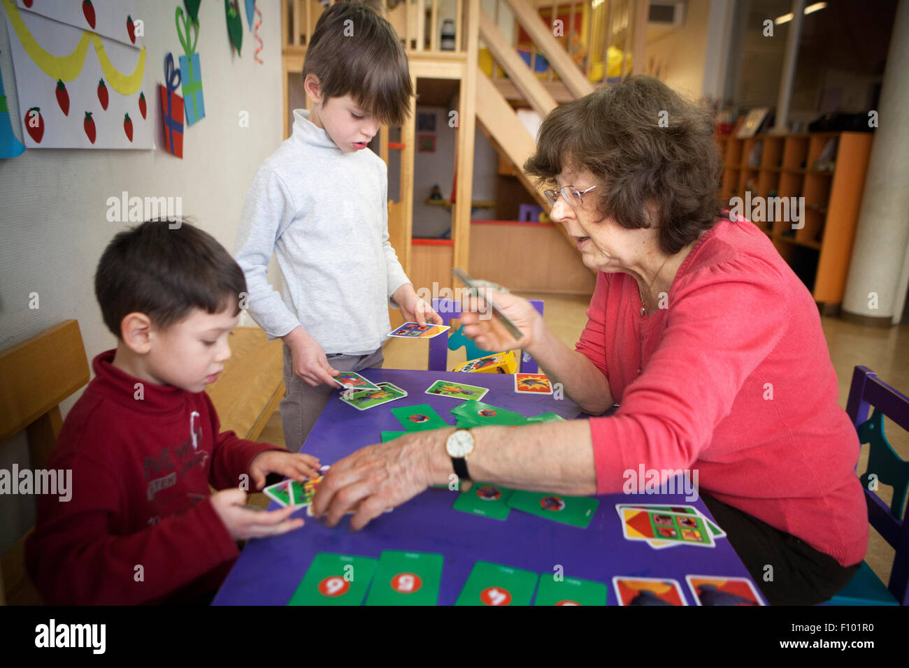 Intergenerational care hi-res stock photography and images - Alamy