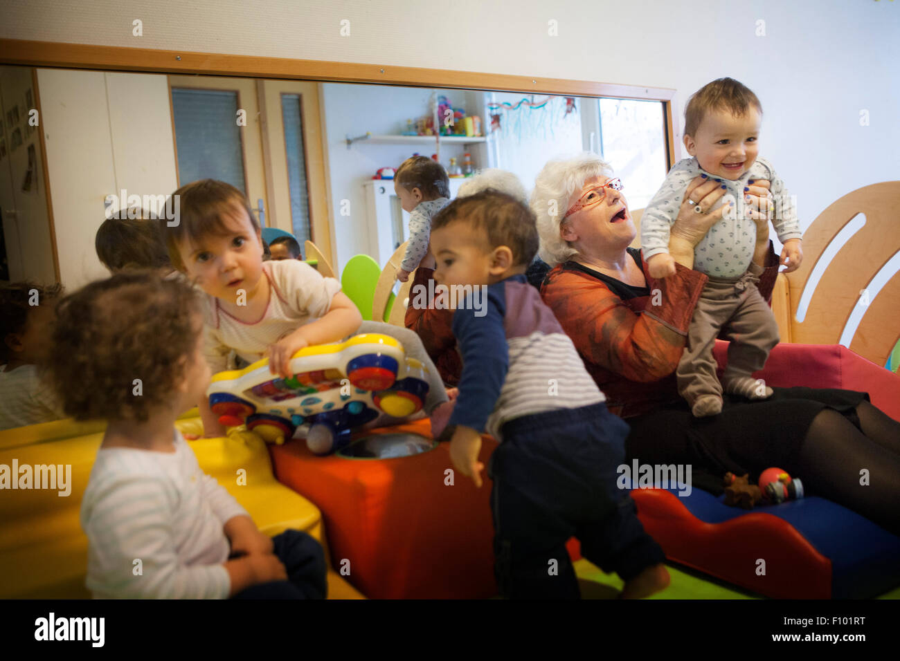 Intergenerational Group Activities High Resolution Stock Photography ...