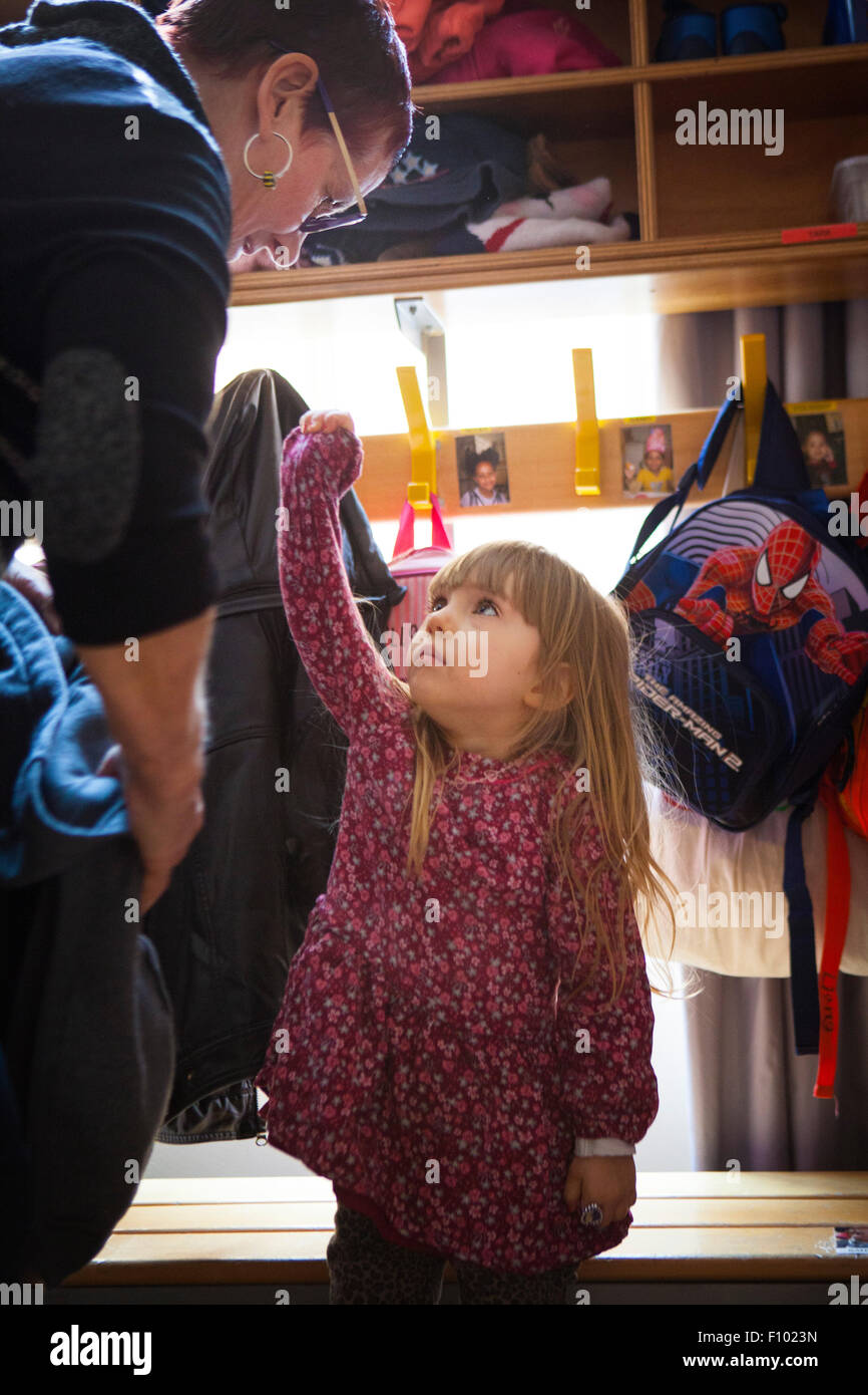 Intergeneration hi-res stock photography and images - Alamy