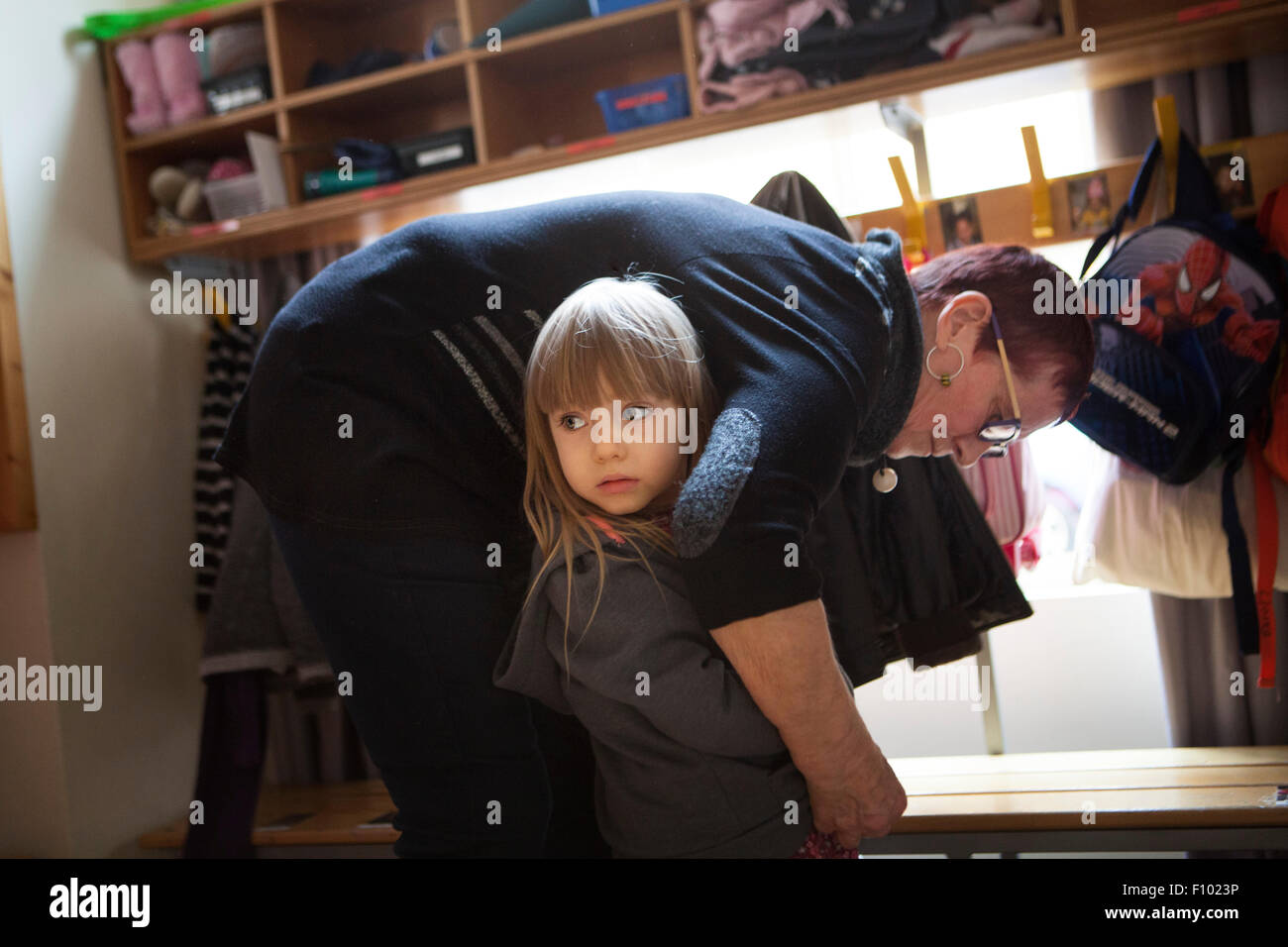 Intergeneration hi-res stock photography and images - Alamy