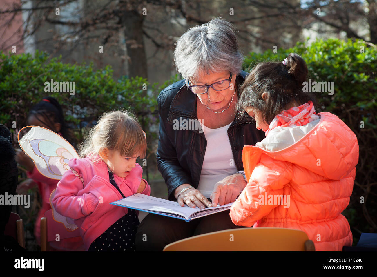 Human relationship adults hi-res stock photography and images - Alamy