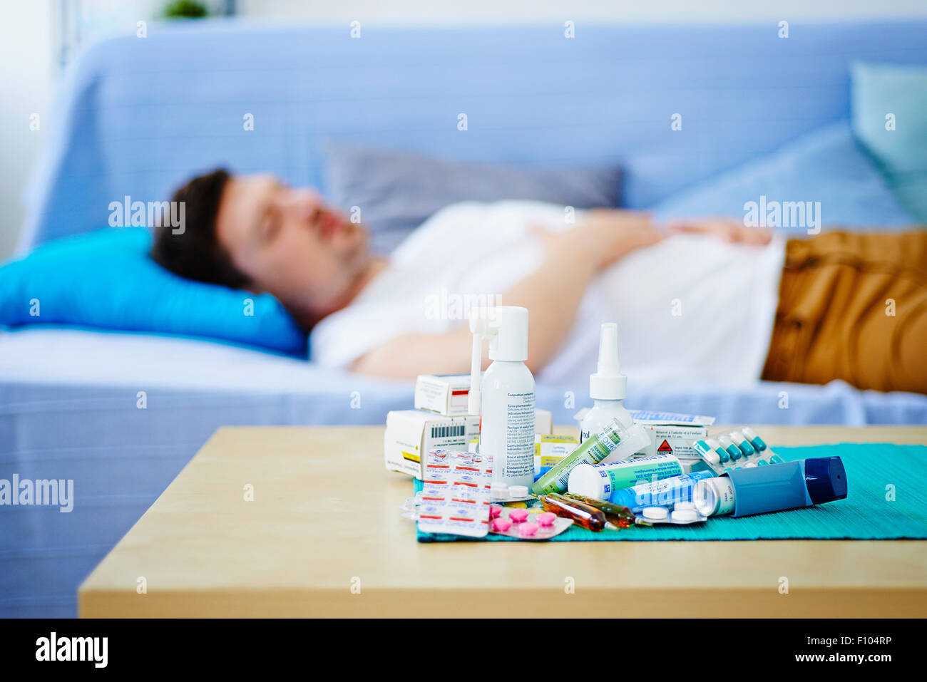Sick man men hi-res stock photography and images - Alamy