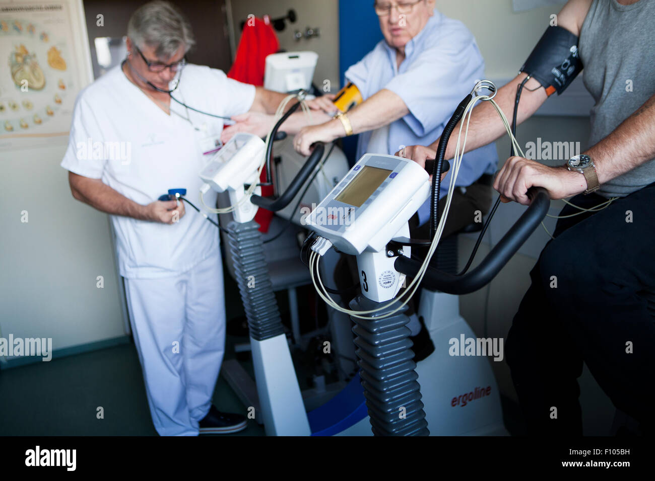 Cardiac rehabilitation hi-res stock photography and images - Alamy