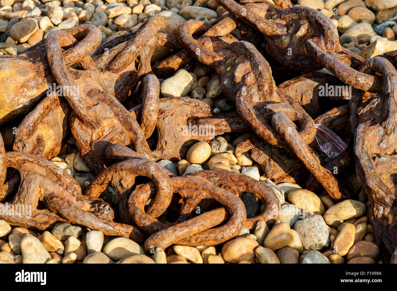 Old rusty naval chain hi-res stock photography and images - Alamy