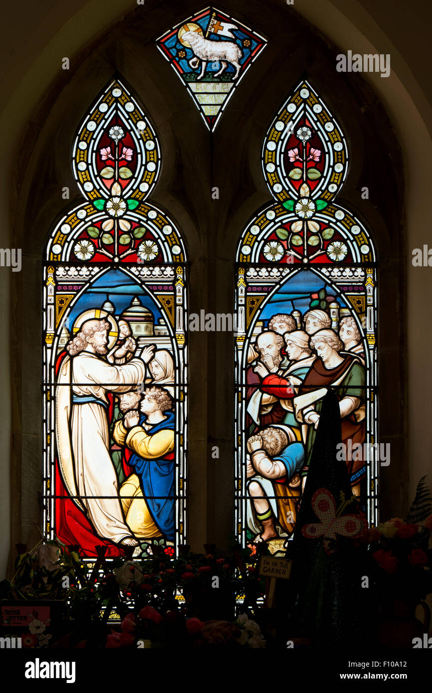 Christ preaching stained glass window in Baxterley Parish Church ...