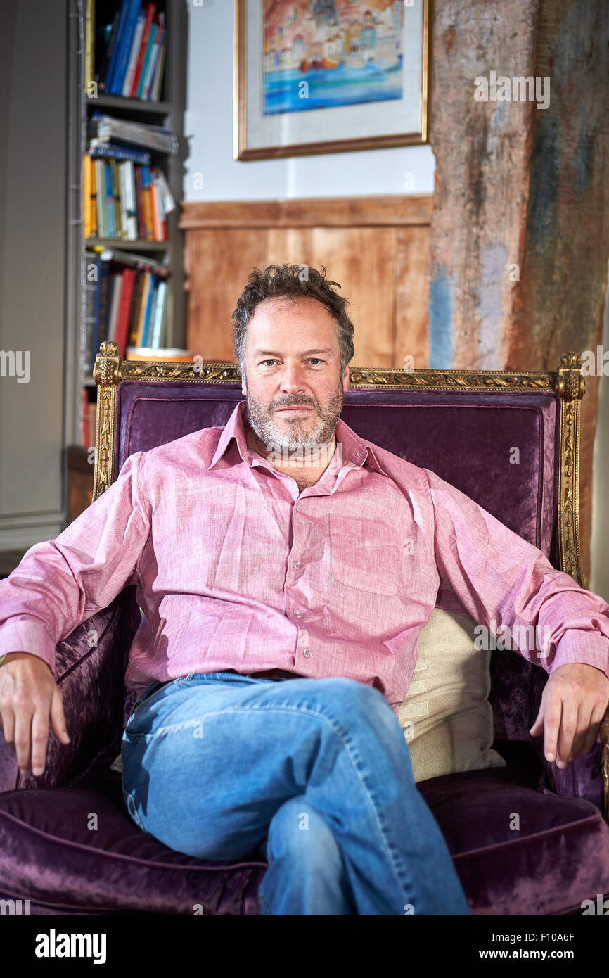 Television producer director justin hardy hi-res stock photography and ...