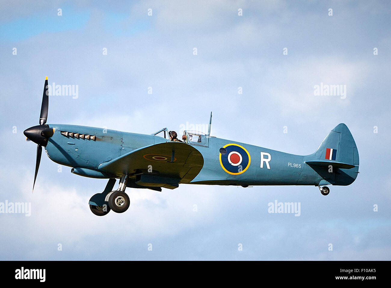 Spitfire display at the 2015 Bicester Flywheel festival Stock Photo - Alamy