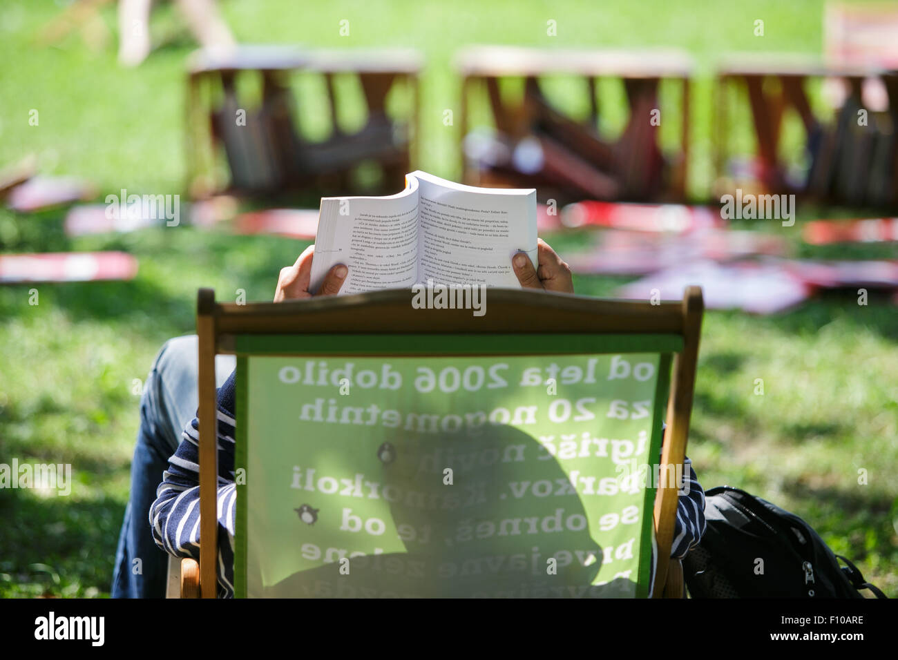 Open air library hi-res stock photography and images - Alamy