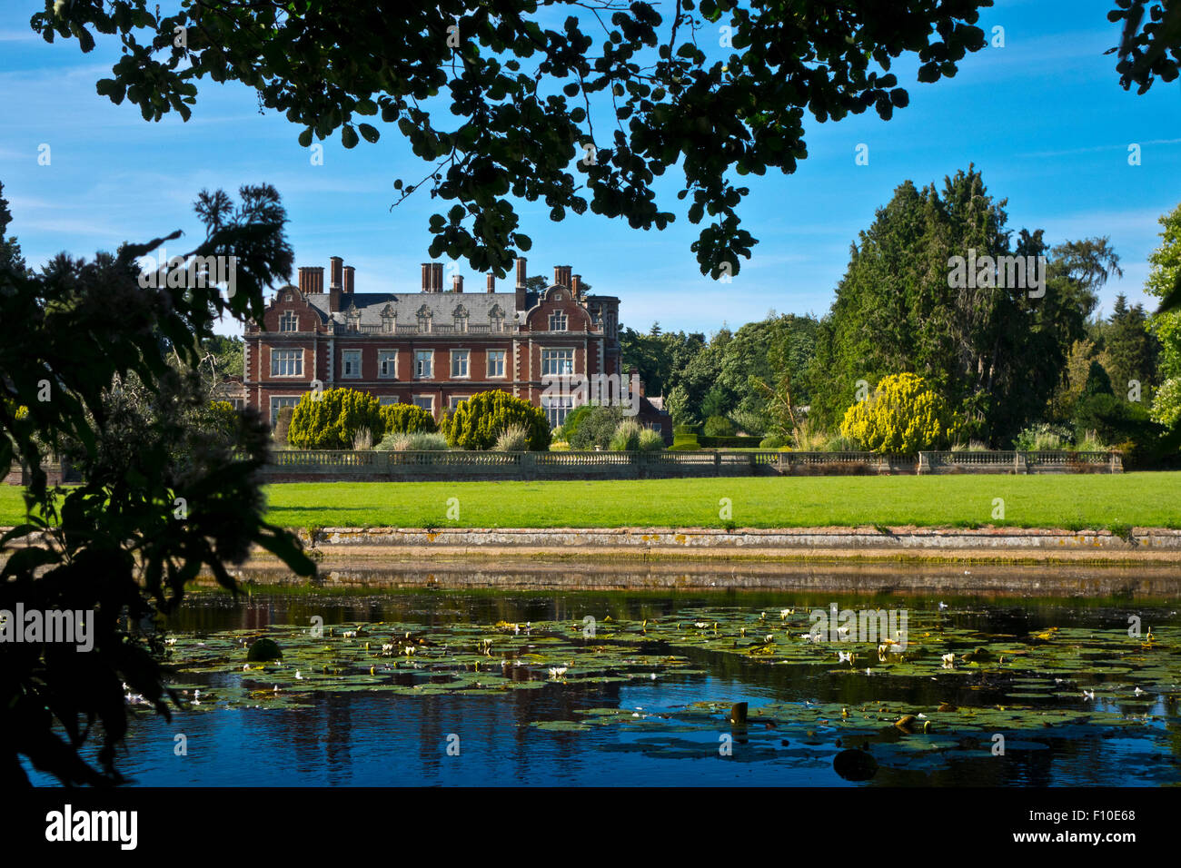 Lynford hall hi-res stock photography and images - Alamy