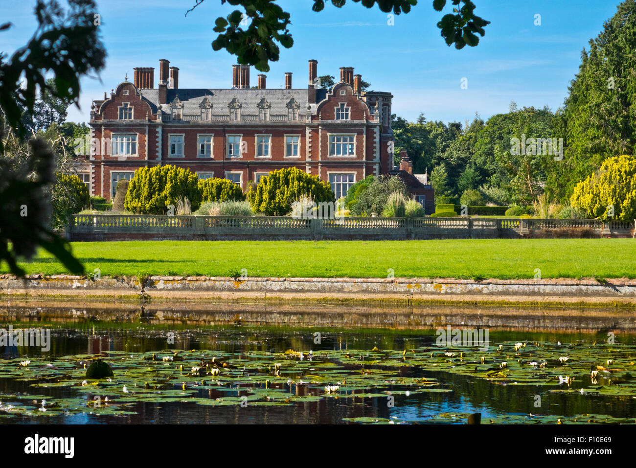 Lynford hall hi-res stock photography and images - Alamy
