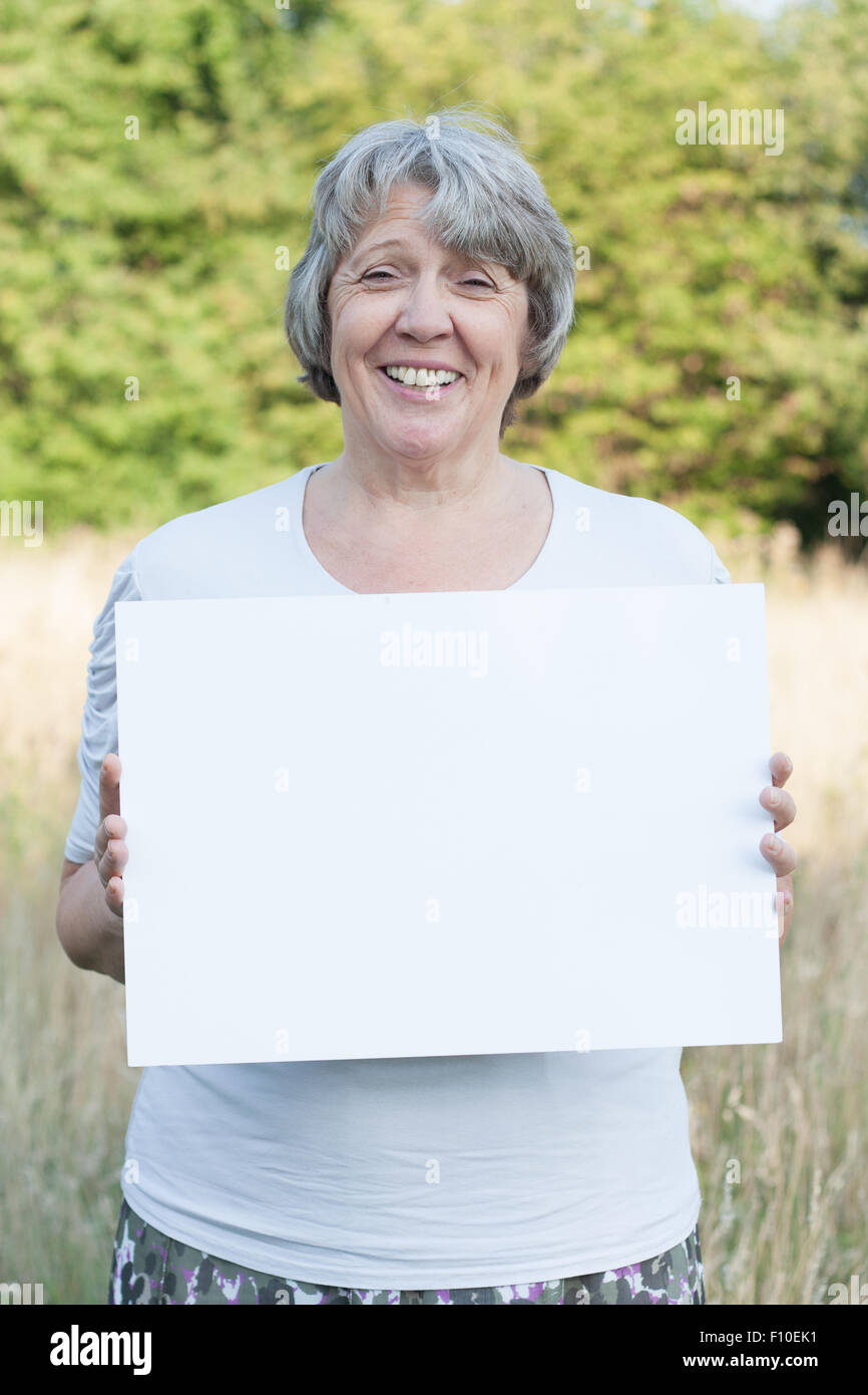 Blank old sign hi-res stock photography and images - Alamy