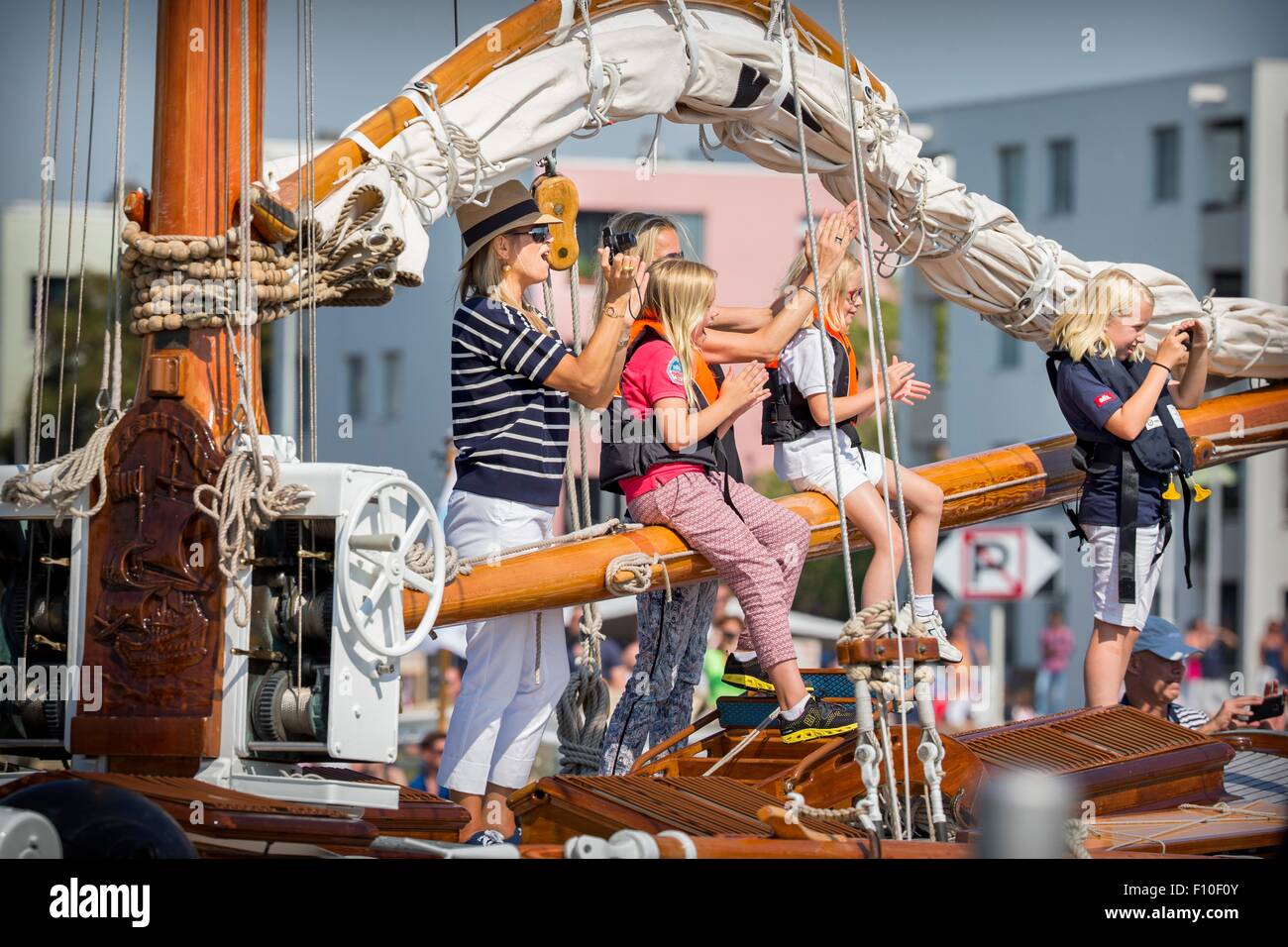 Amsterdam, The Netherlands. 22nd Aug, 2015. Queen Maxima, Princess ...
