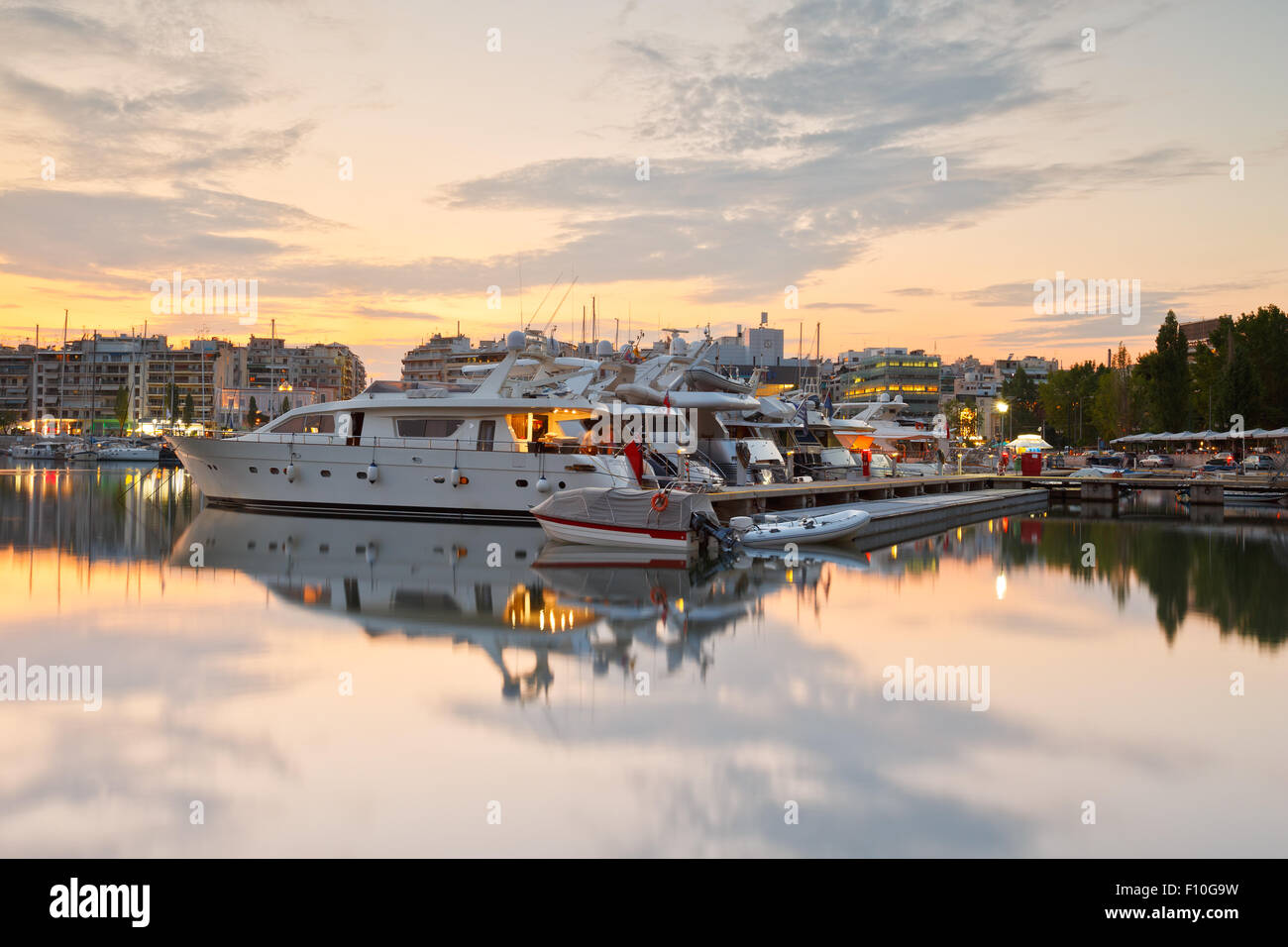 Yachts in athens hi-res stock photography and images - Alamy