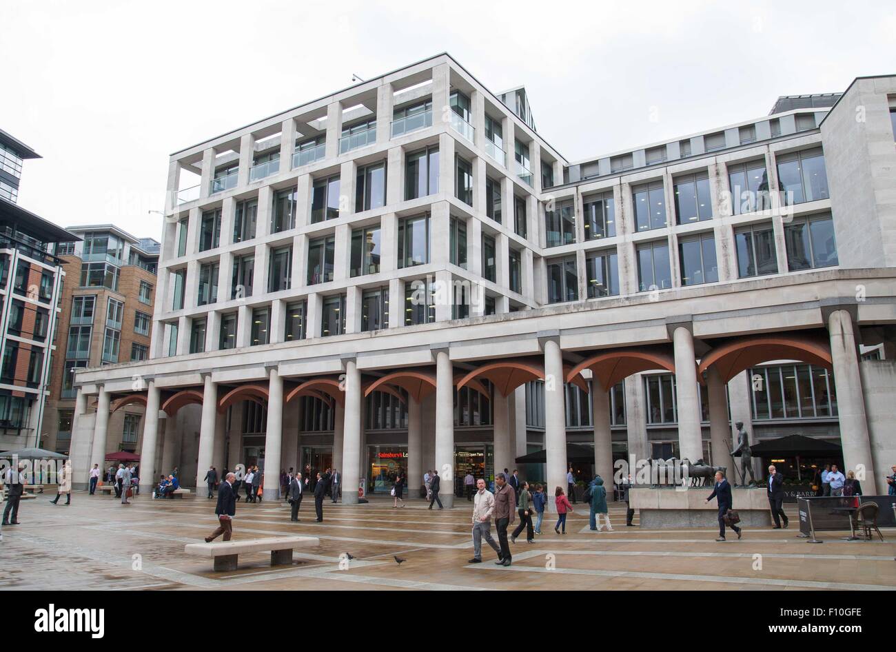 London Stock Exchange 10 Paternoster Square High Resolution Stock ...