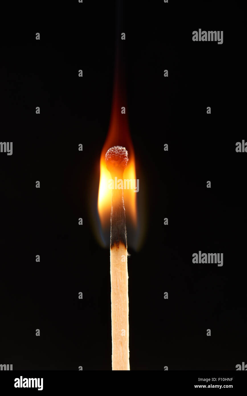 Burning match hi-res stock photography and images - Alamy