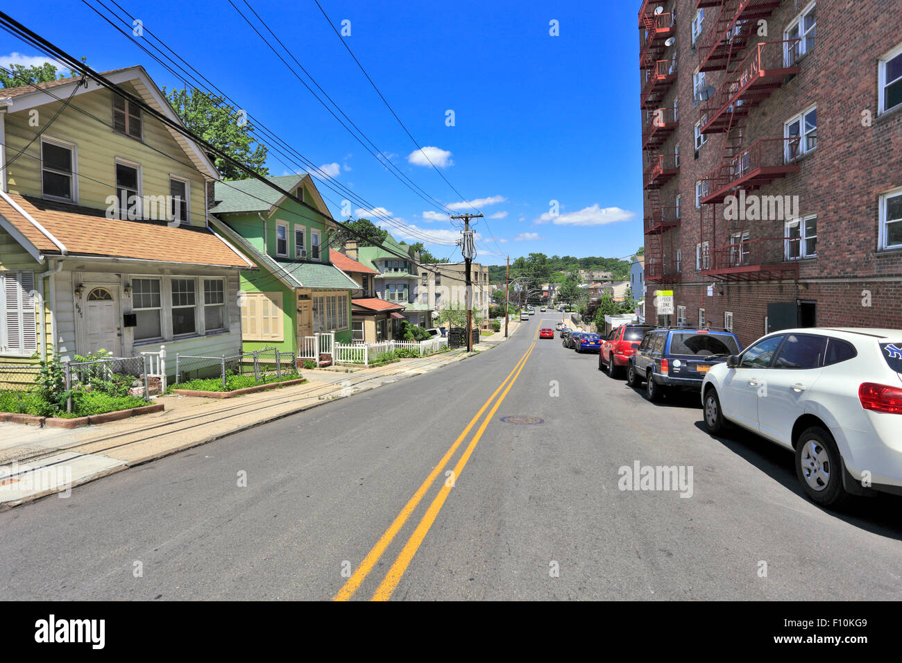 Van Cortlandt Park Ave. Yonkers New York Stock Photo - Alamy