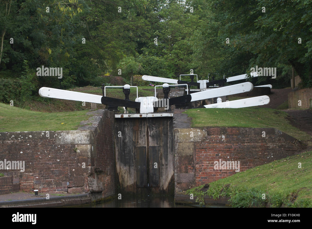 Lock gates UK Stock Photo - Alamy