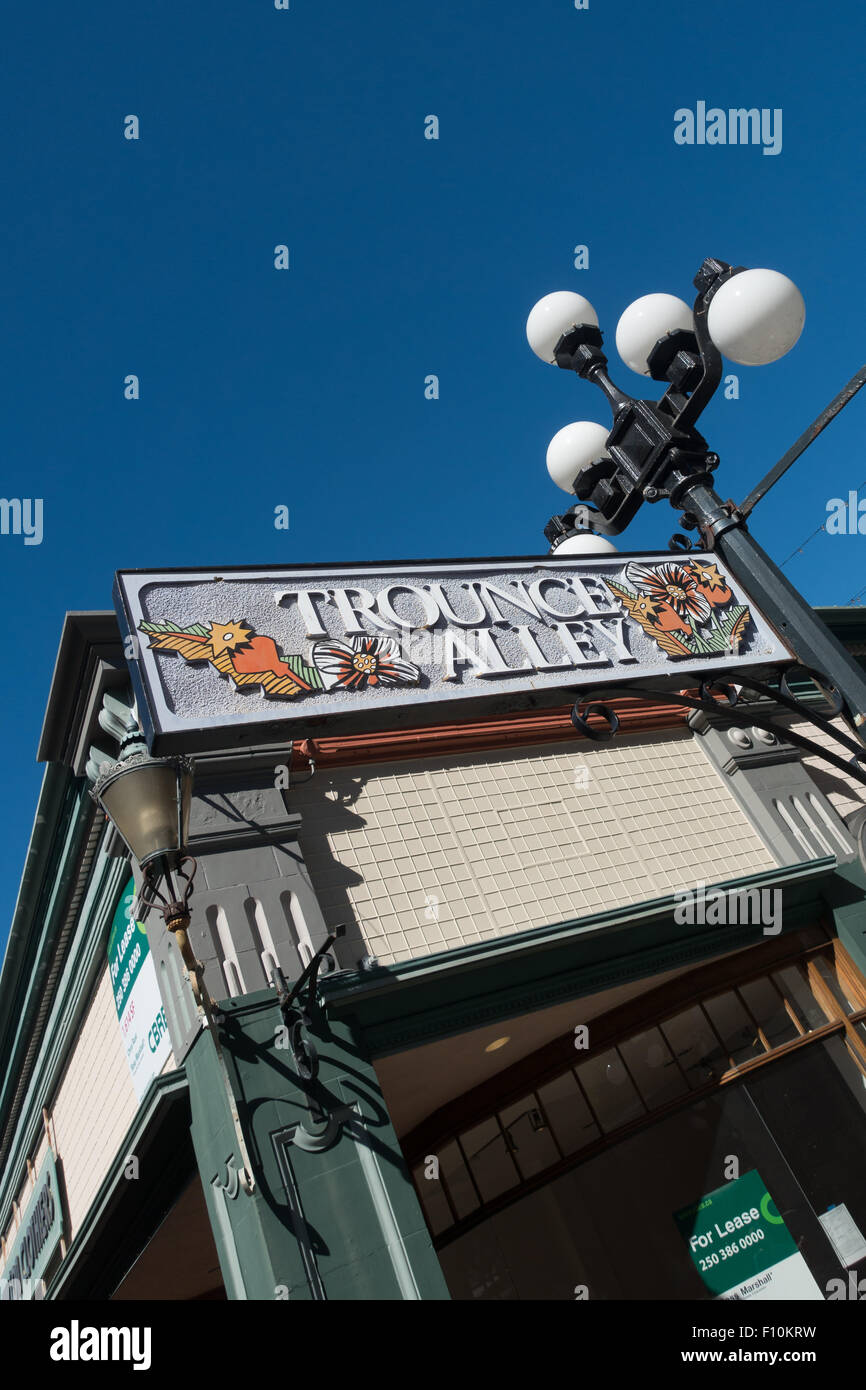 Trounce Alley sign, Victoria, BC Stock Photo - Alamy