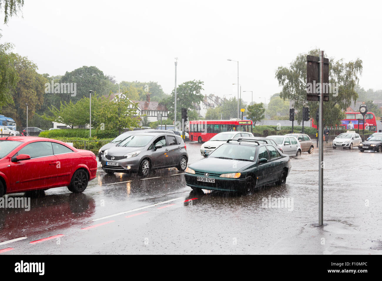 Car stranded in flood on hi-res stock photography and images - Alamy