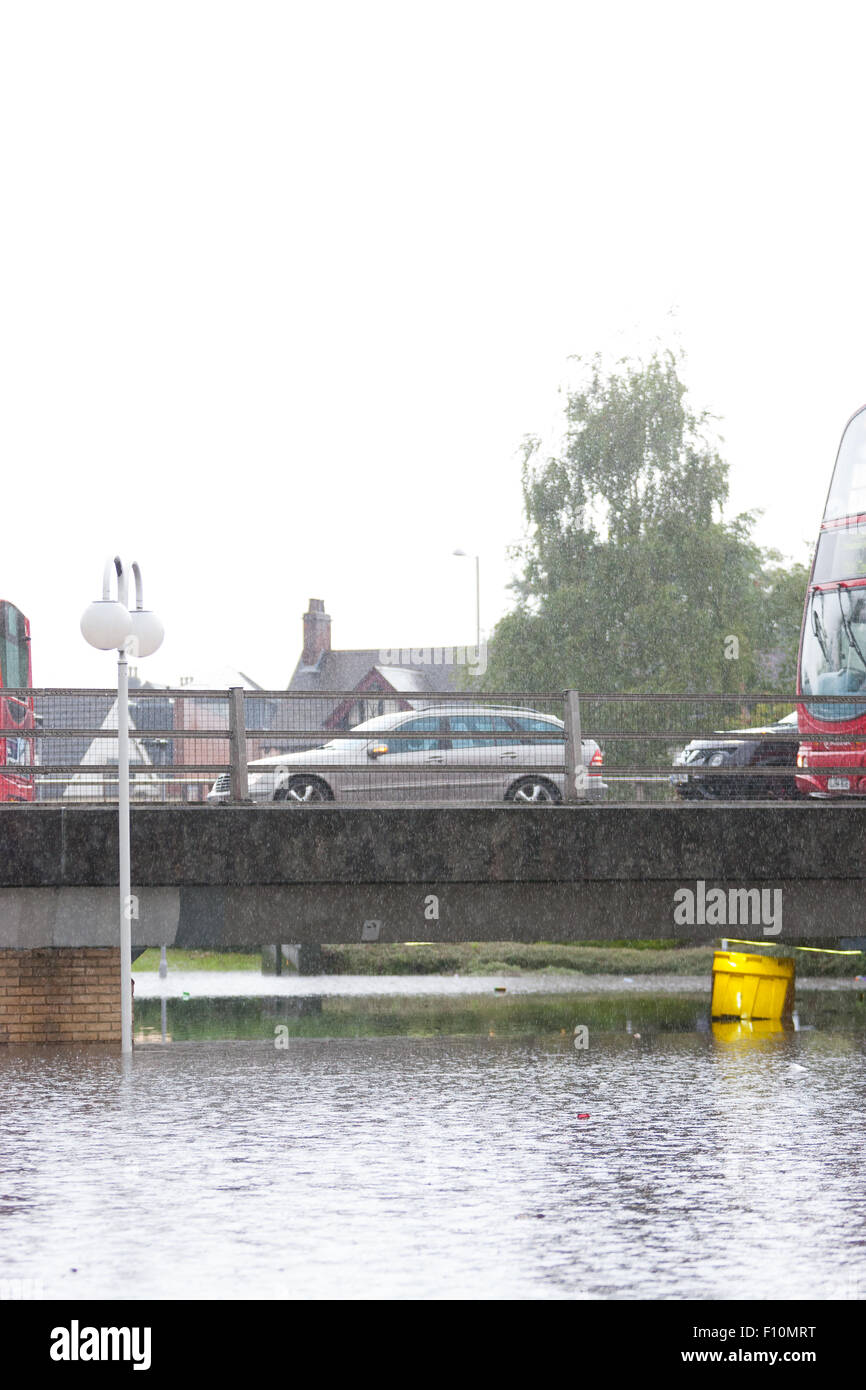Flood flooding water underpass hi-res stock photography and images - Alamy