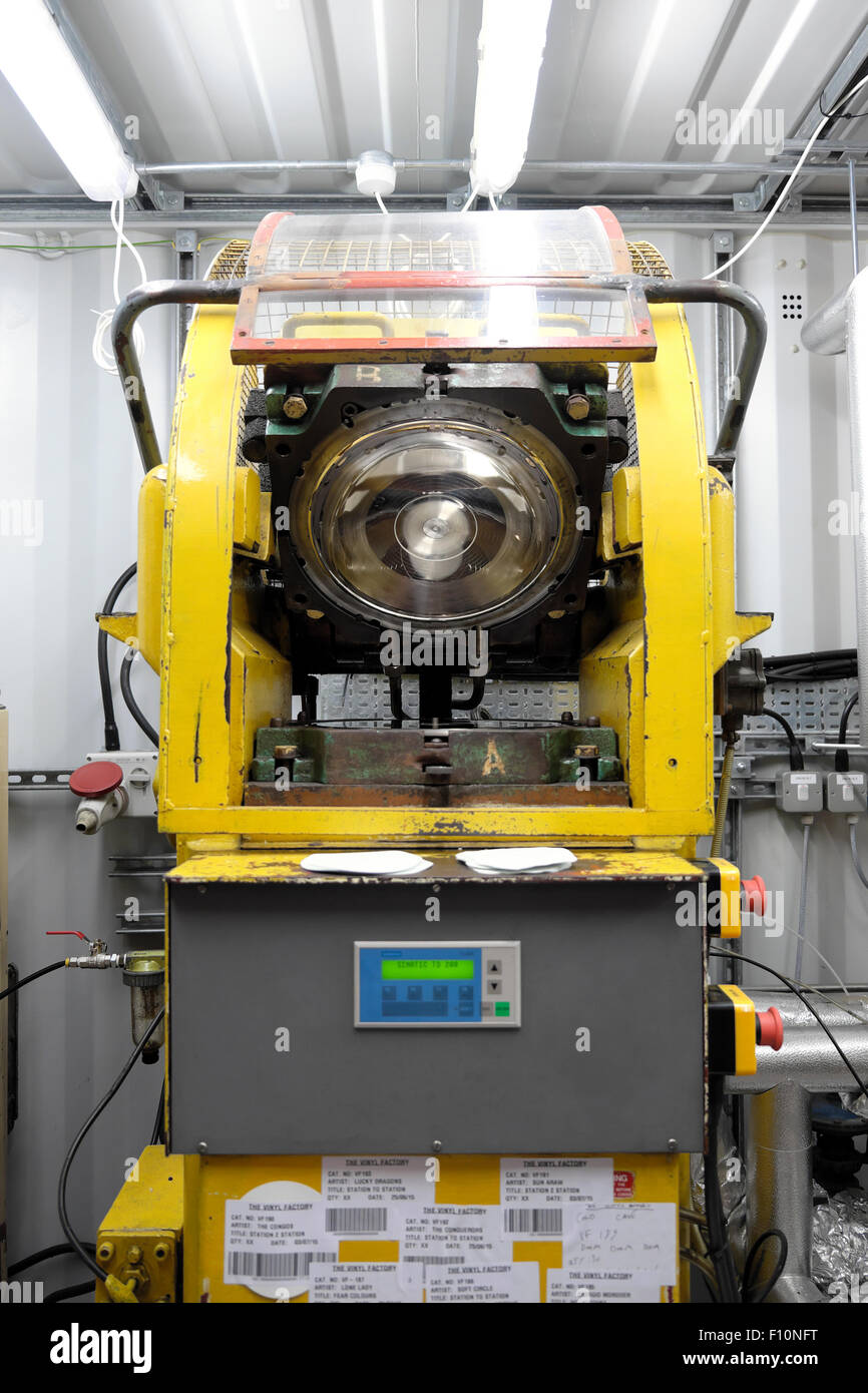 Vinyl record press pressing uk hi-res stock photography and images - Alamy