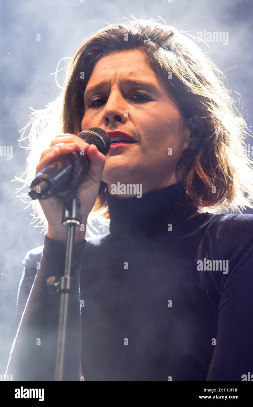 Jesse ware concert hi-res stock photography and images - Alamy