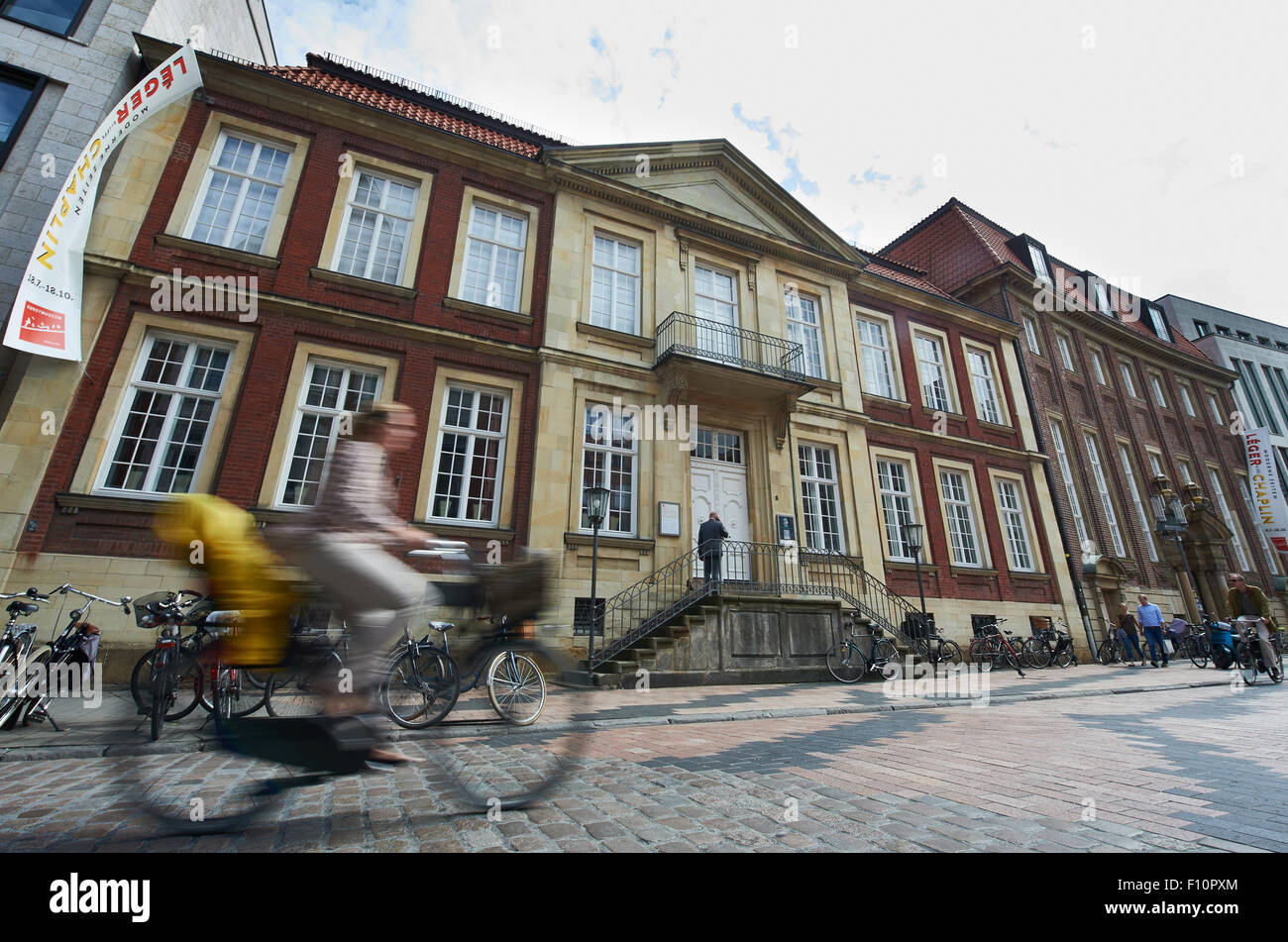Muenster, Germany. 24th Aug, 2015. An exterior view of the Picasso art ...