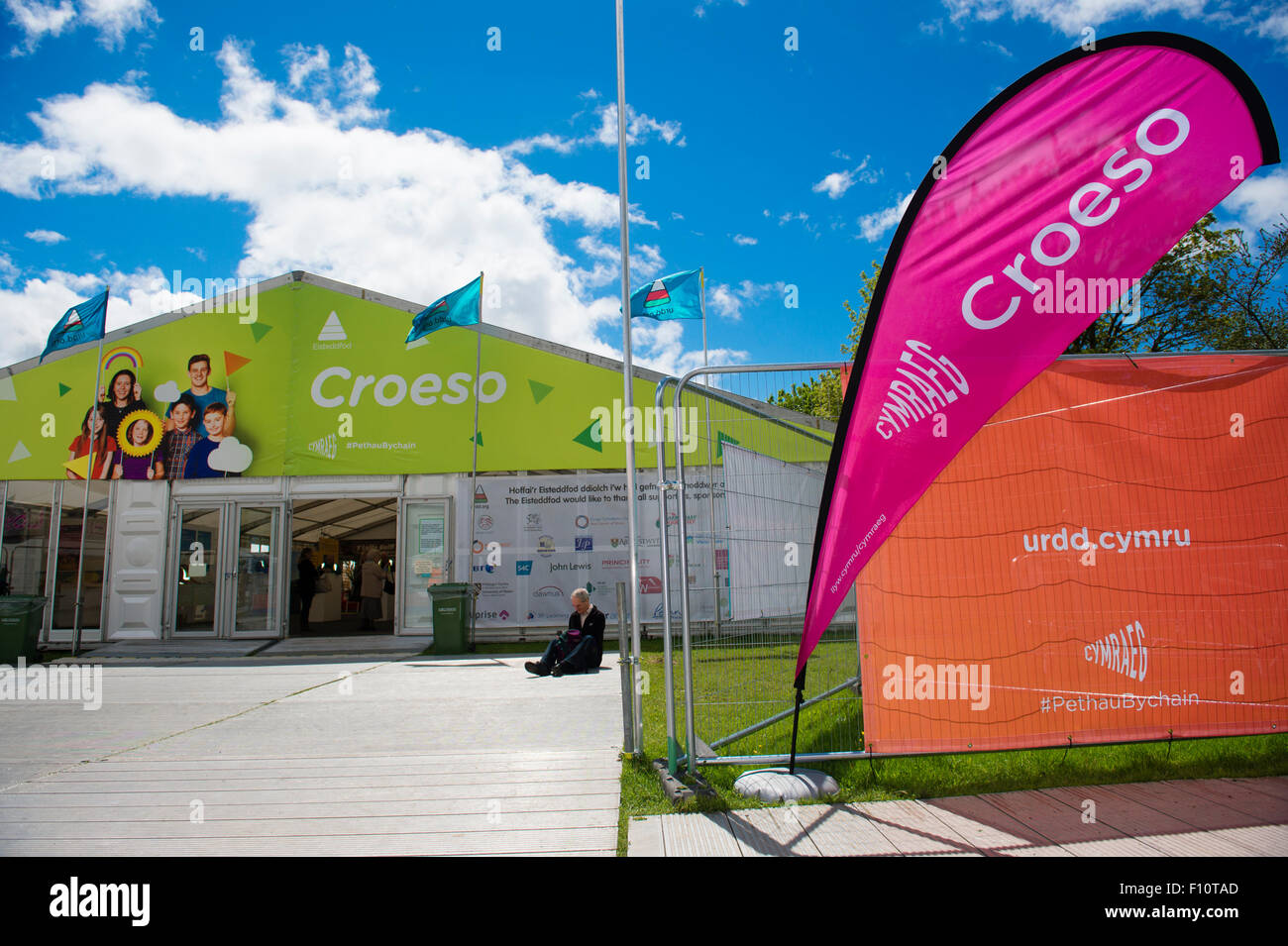 Welsh language signage saying CROESO (WELCOME) at the entrance to The ...