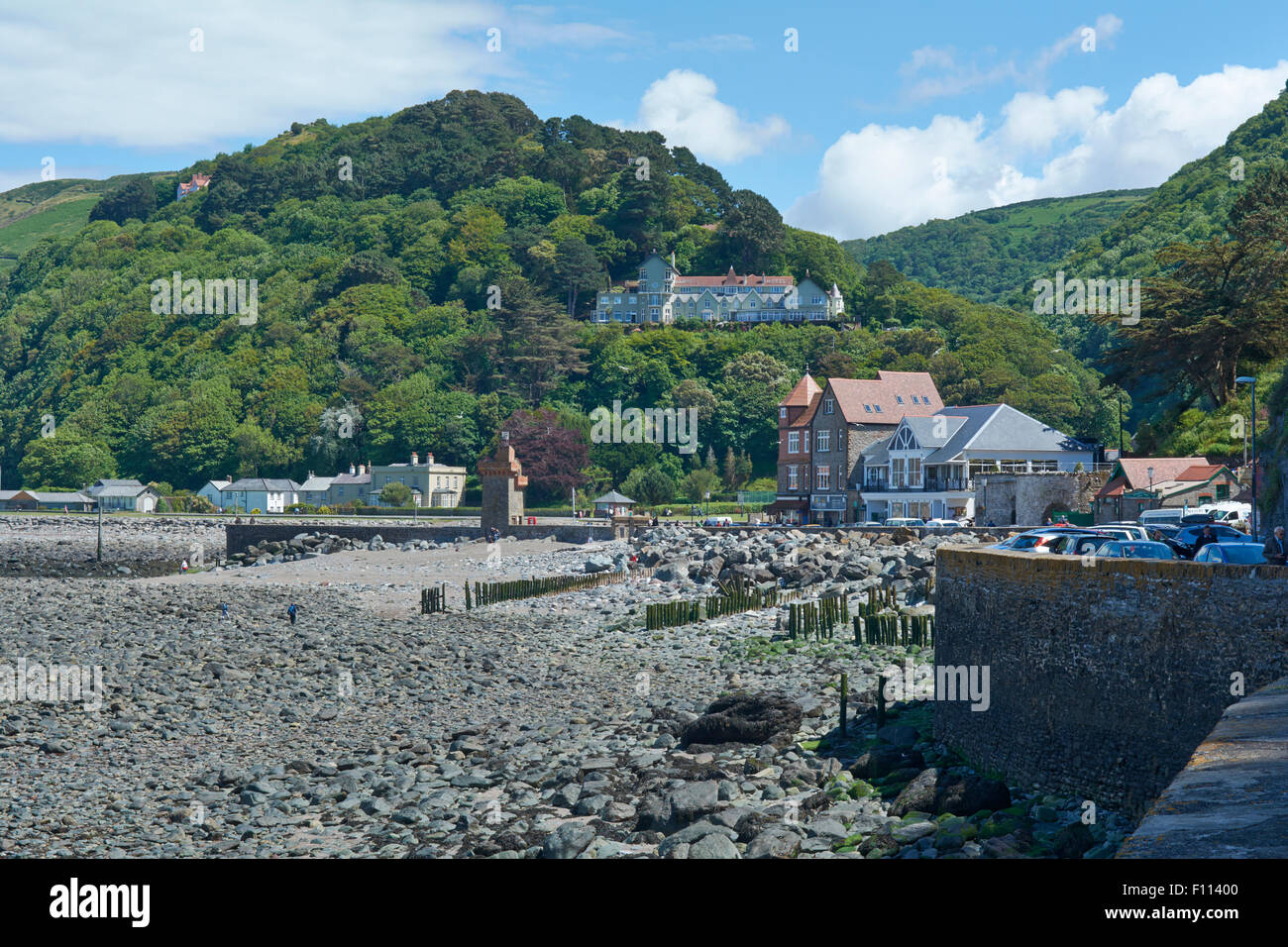Lynmouth western beach hi-res stock photography and images - Alamy