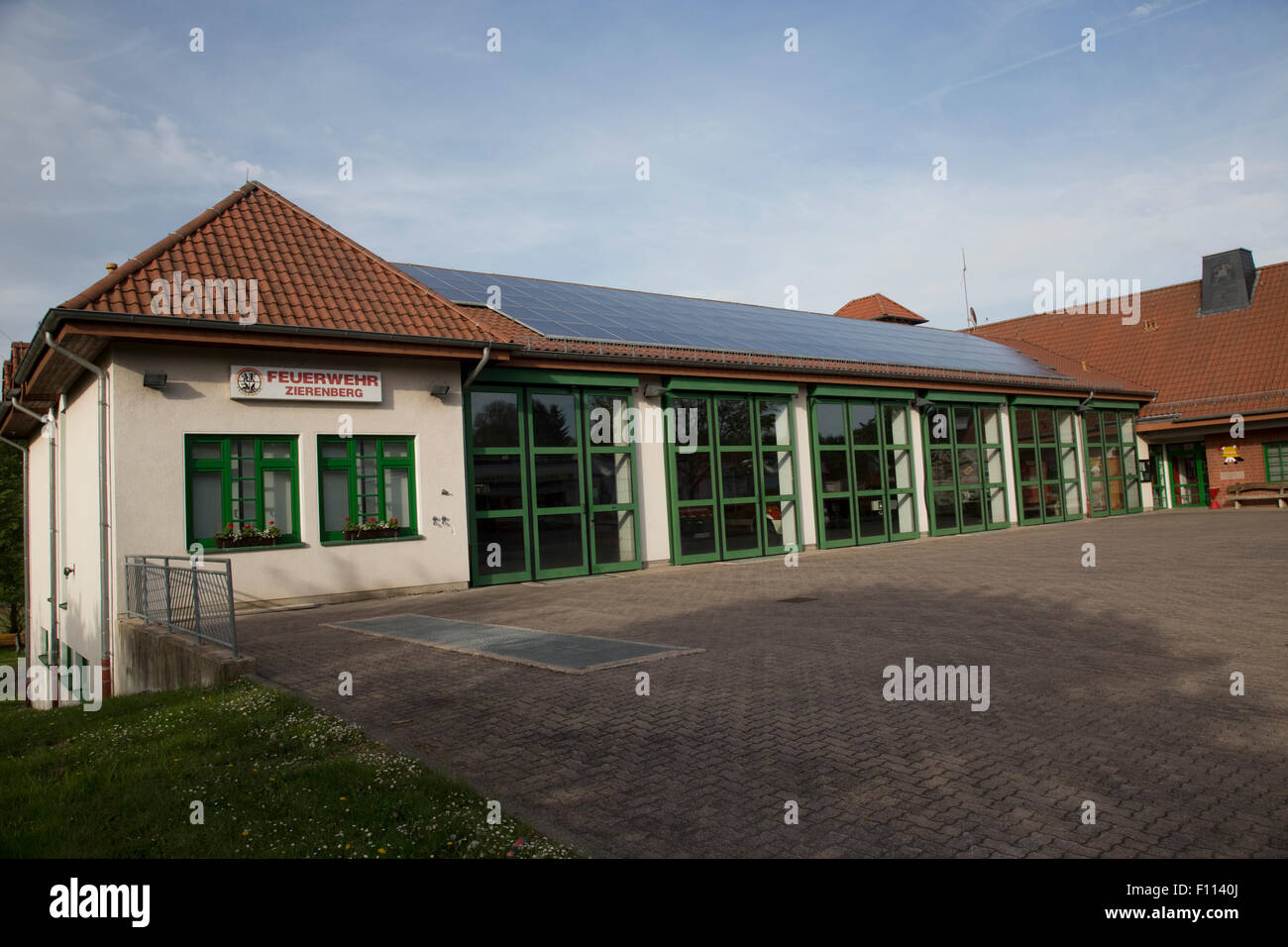 Roof solar fire hi-res stock photography and images - Alamy