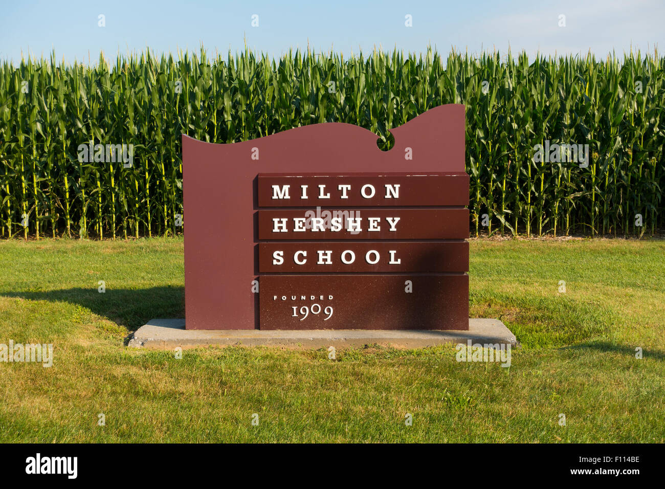 Milton hershey hi-res stock photography and images - Alamy