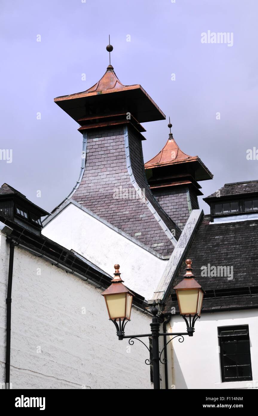 Pagoda roofs hi-res stock photography and images - Alamy