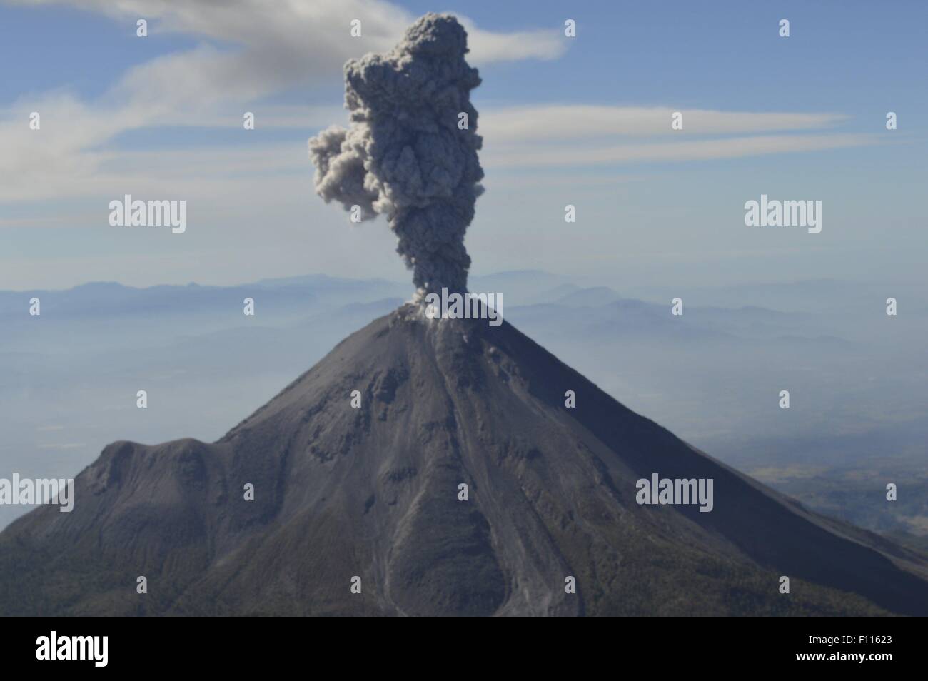 Colima volcano mexico hi-res stock photography and images - Alamy