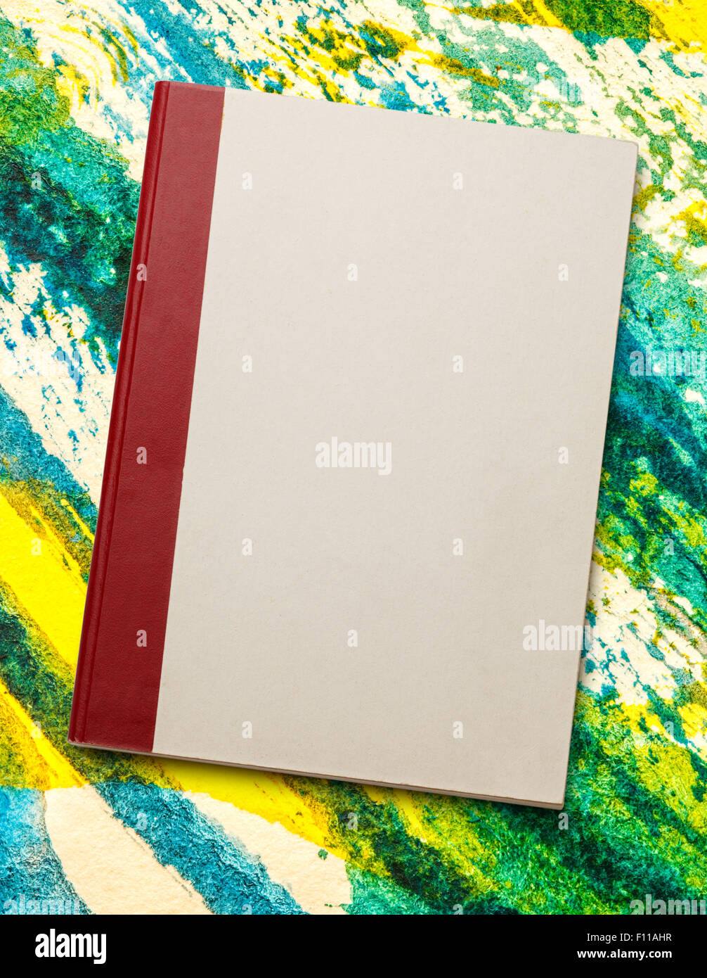 Blank paper notebook on the watercolor background Stock Photo - Alamy