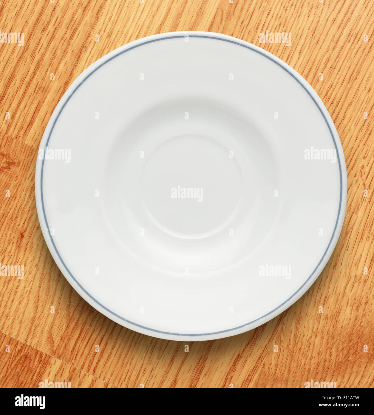 Plate white hi-res stock photography and images - Alamy