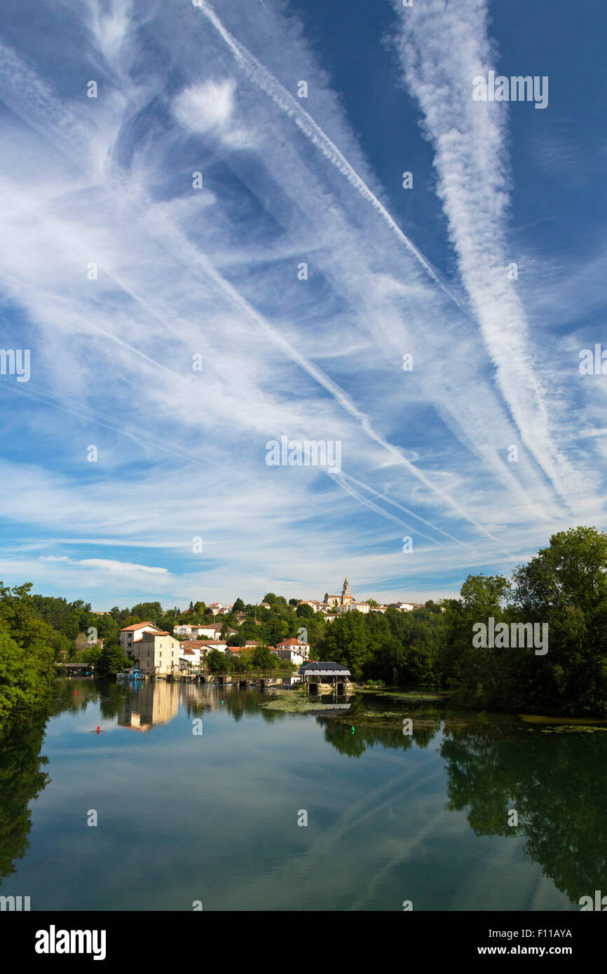 Maritime and urban landscape hi-res stock photography and images - Alamy