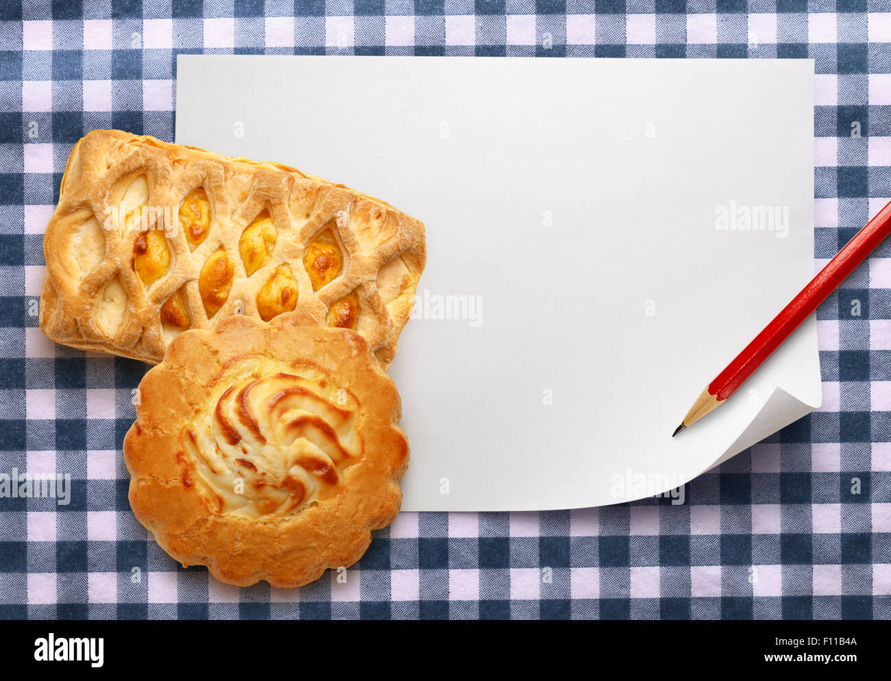 Backdrop white paper text hi-res stock photography and images - Alamy