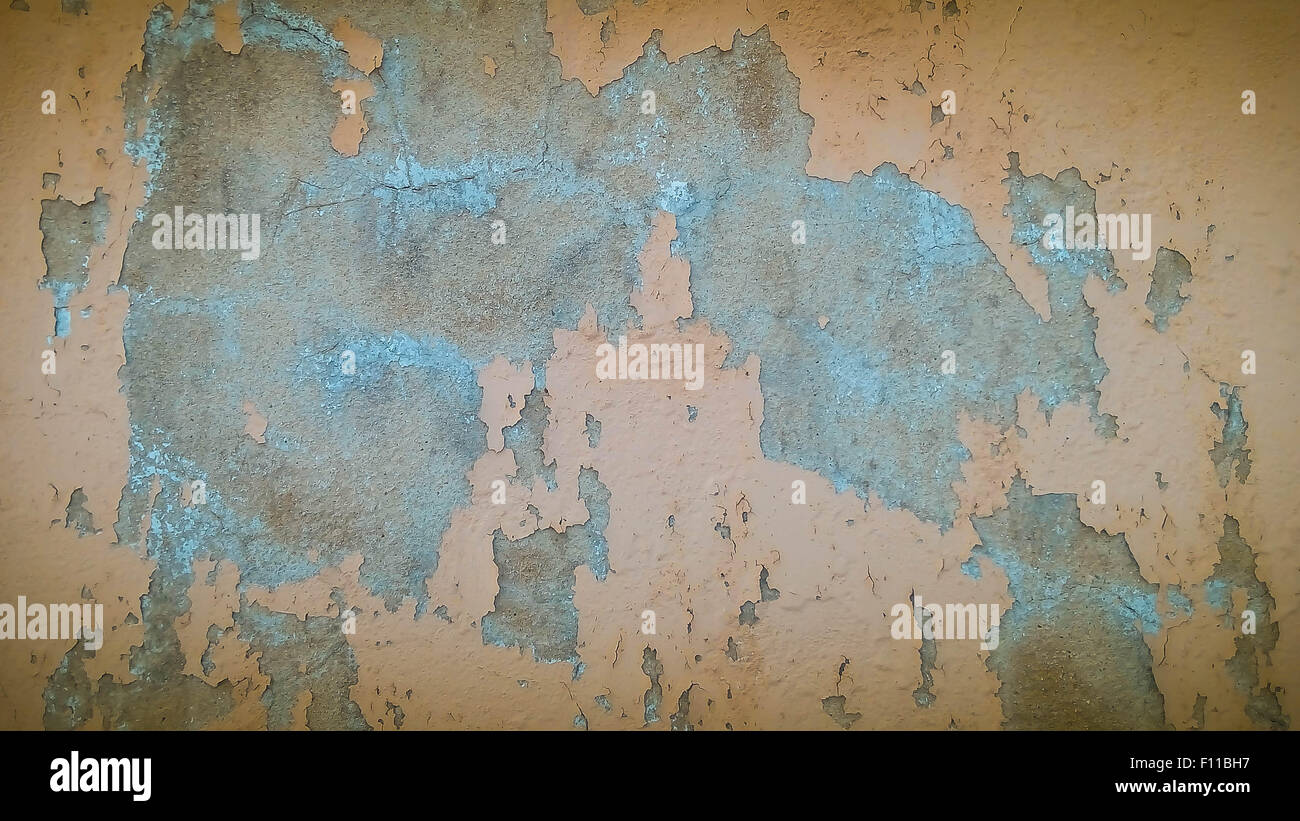 The surface of the walls is peeling skin Stock Photo - Alamy