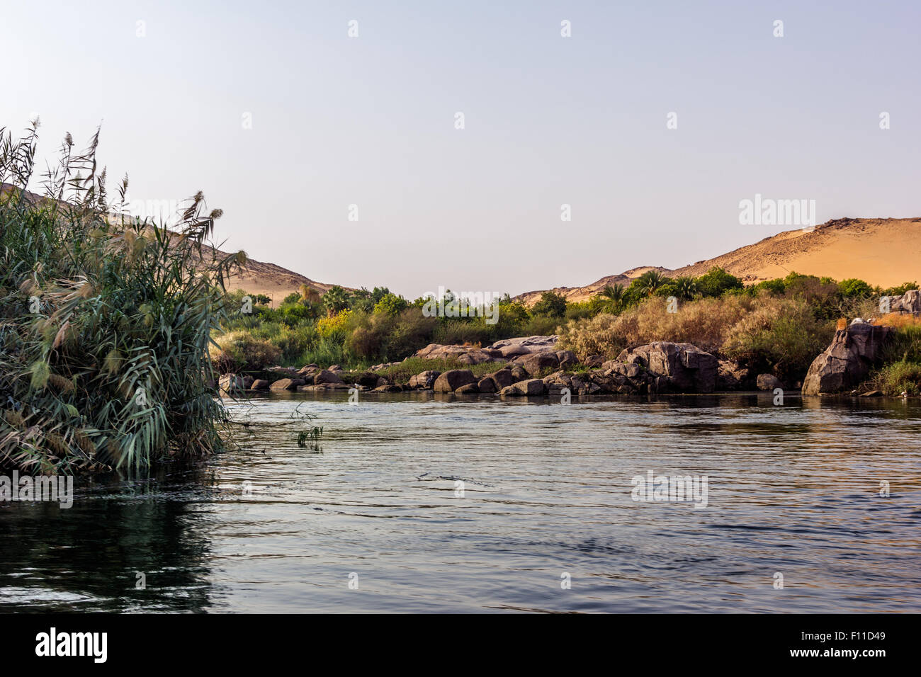 a horizontal view of a Nile river landscape, Egypt Stock Photo - Alamy