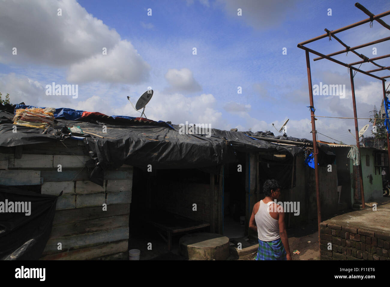 India news tv hi-res stock photography and images - Alamy